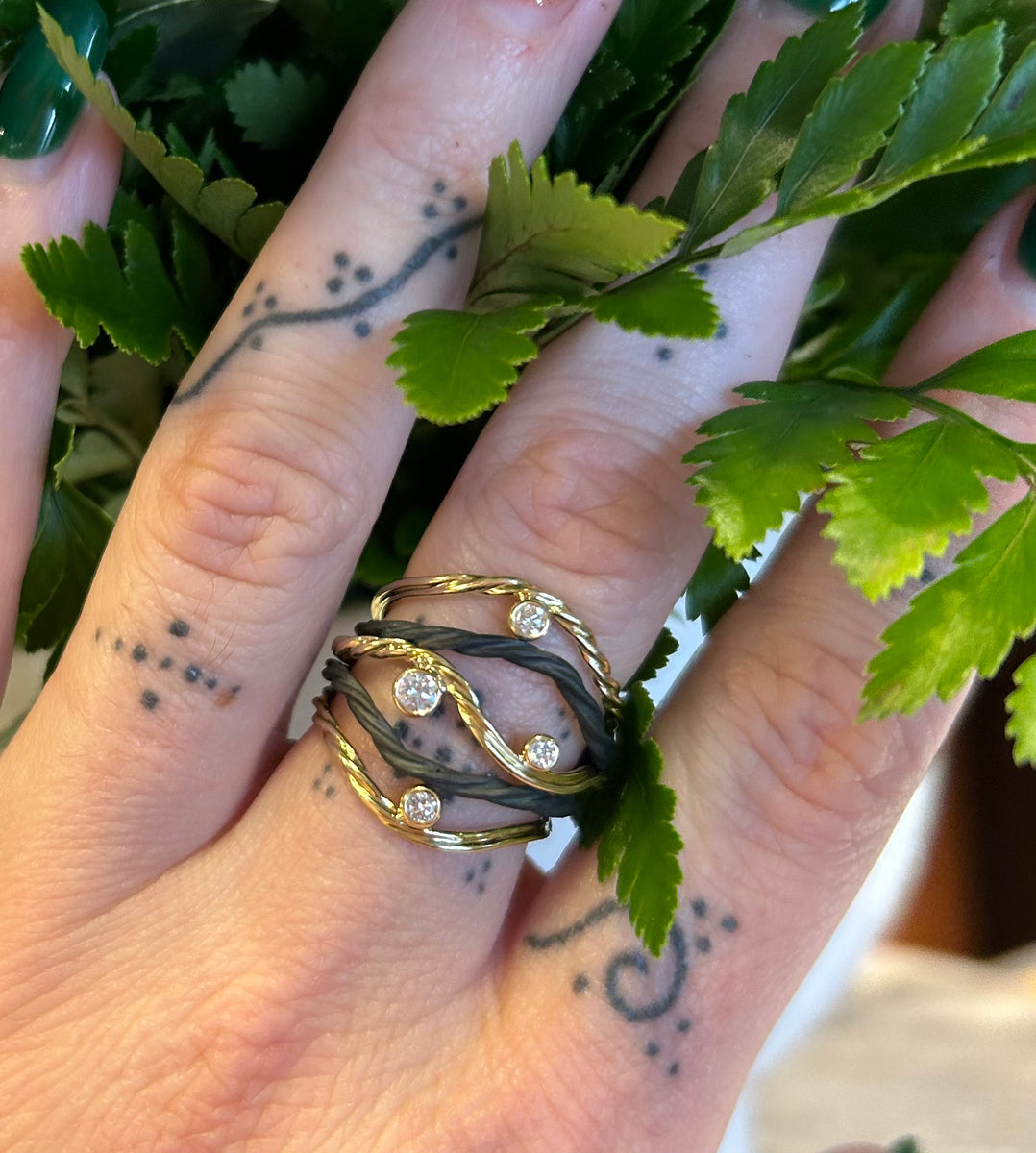 Sarah Graham Clover Ring – Benold's Jewelers